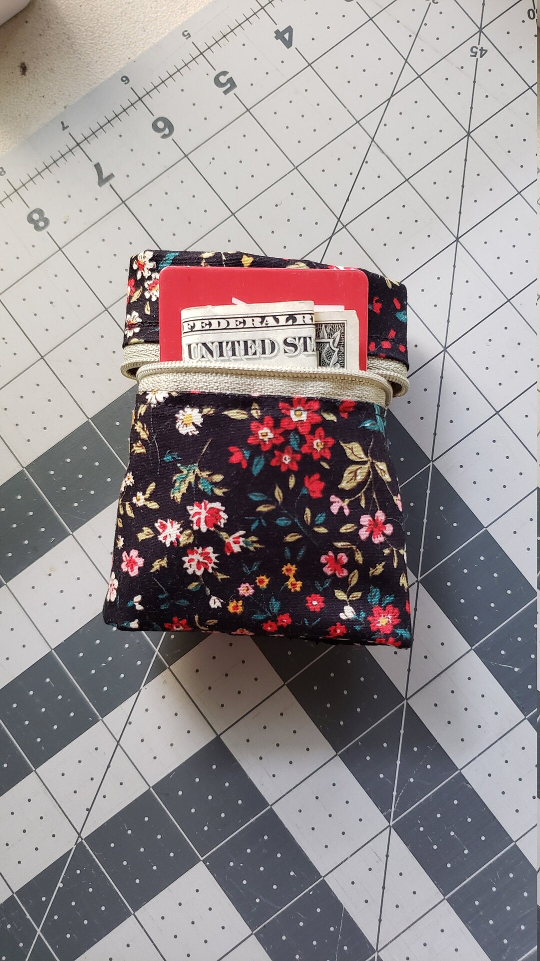 Pūlima Zipper Wrist Wallet Gold Black White Zebras & Mini Flowers - Etsy