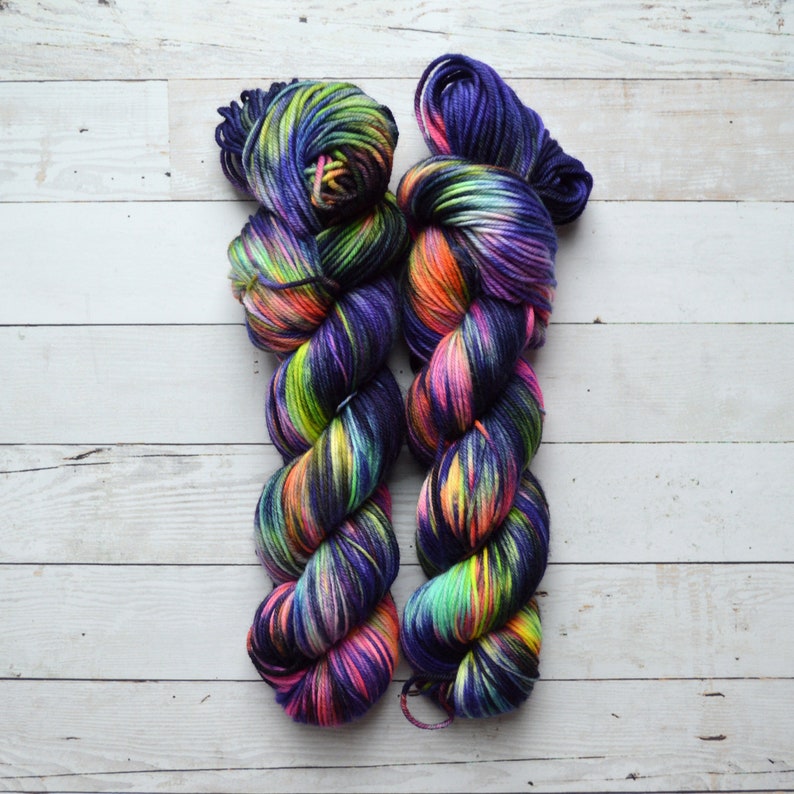 Hand Dyed Yarn Dk Weight Yarn Dk Yarn 100% Superwash - Etsy