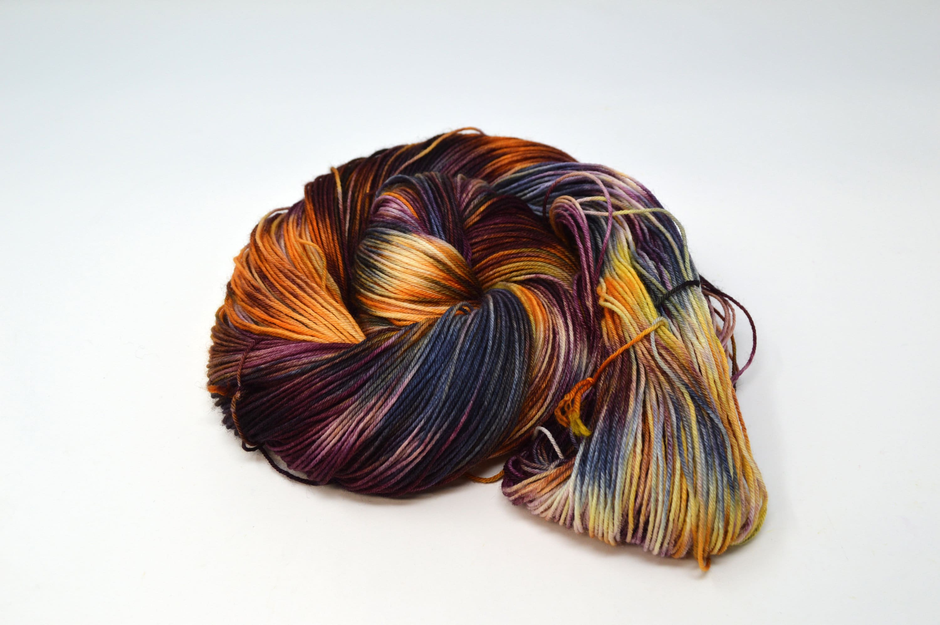 Hand Dyed Yarn Fingering Weight Yarn Yarn Superwash - Etsy