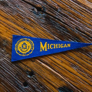 University of Michigan Mini Felt Pennant Vintage Dorm Decor - Etsy