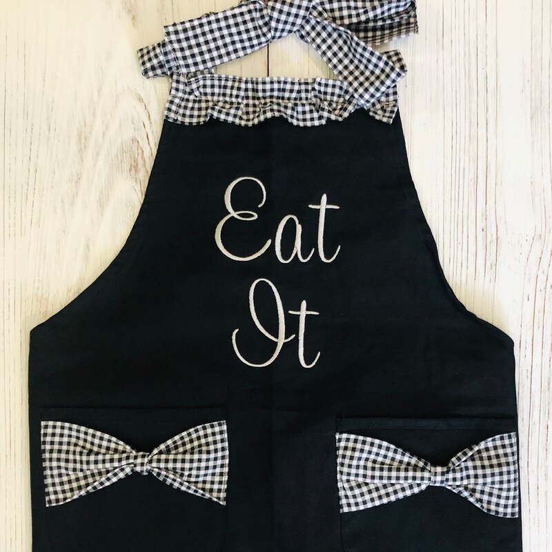 Monogrammed Aprons - Etsy