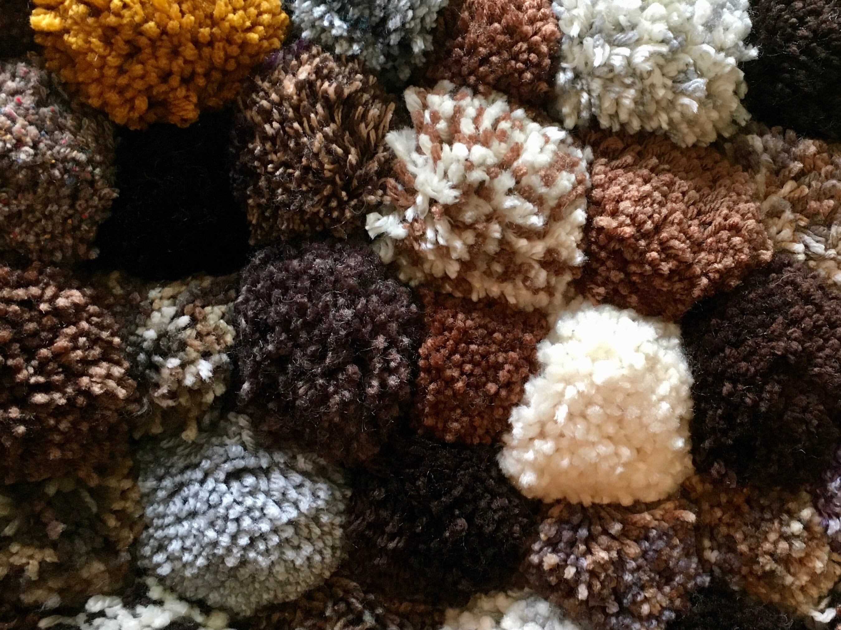 Pom Pom Rug Hand Made Throw Bedside Hearth Rug Wall Hanging Gray Brown ...