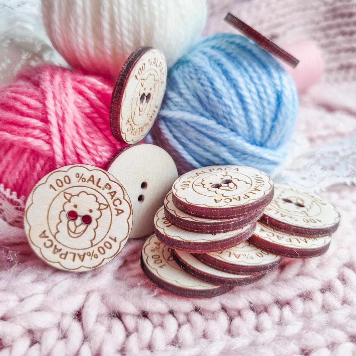 100% Alpaca - Wooden Buttons With a Lama Engraved Composition Labels ...