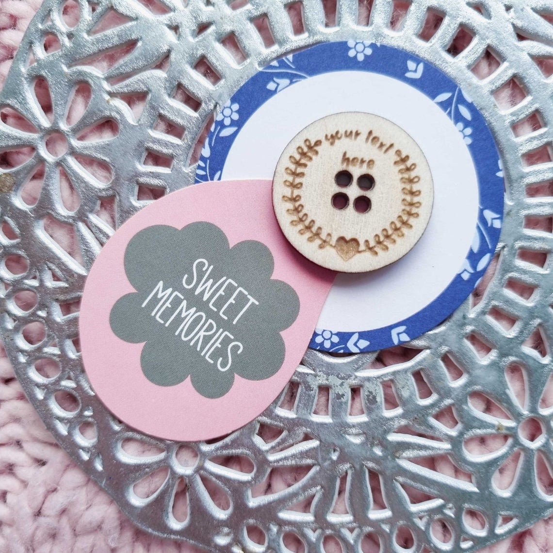 Personalized Wooden Buttons With Text and Wreath Custom - Etsy UK