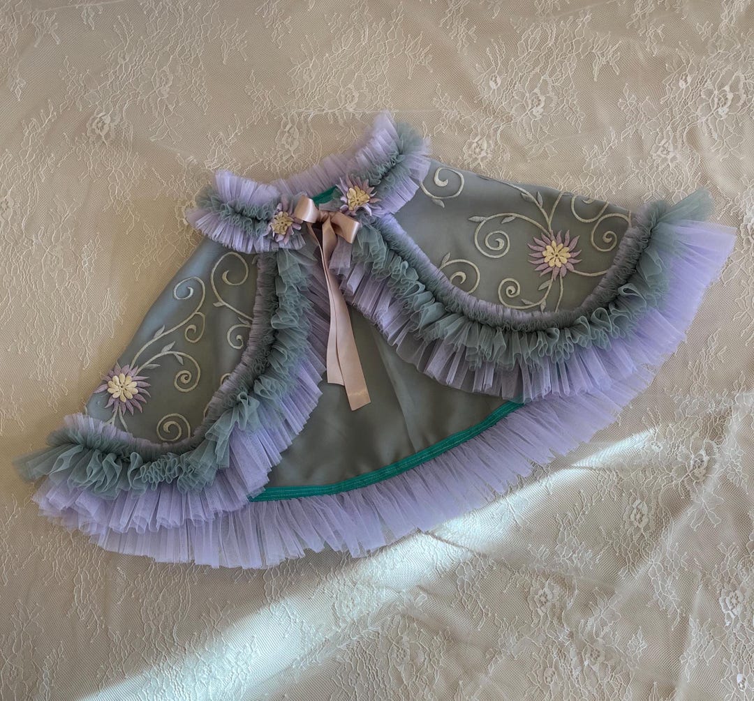 Tulle Photo Prop Cape / Wedding Flower Girl Cape / Shabby Boho Capelet ...
