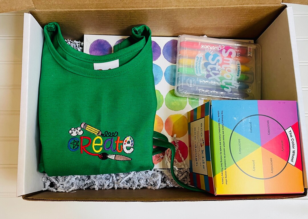 Personalized Art Activity Box, Child Art Box, Child Art Apron, Back to ...