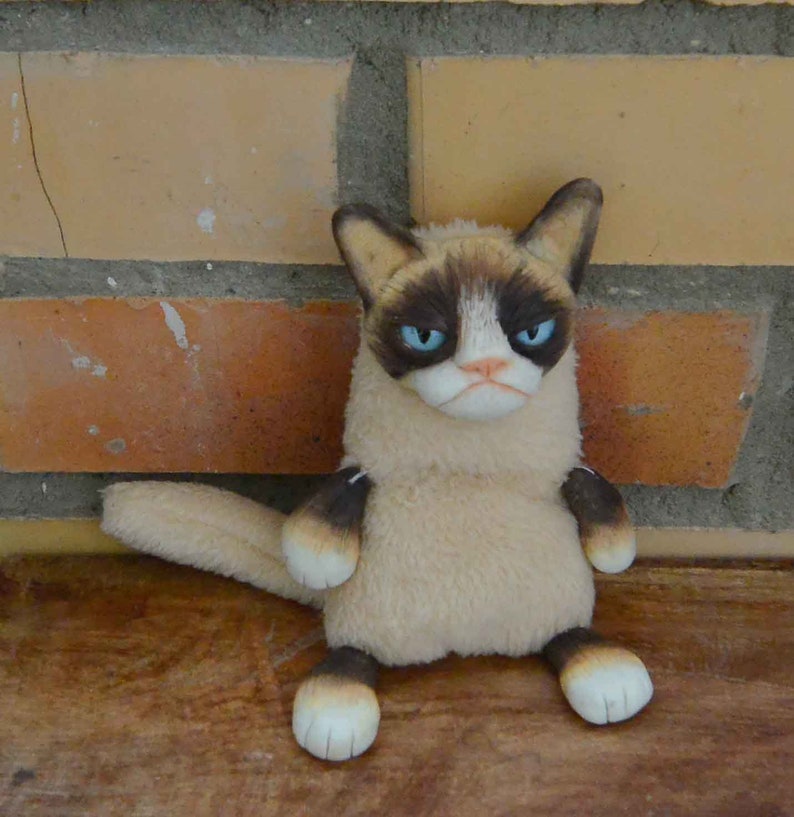 Grumpy Cat toy Tardar Sauce meme plush toy grumpy cat plush | Etsy