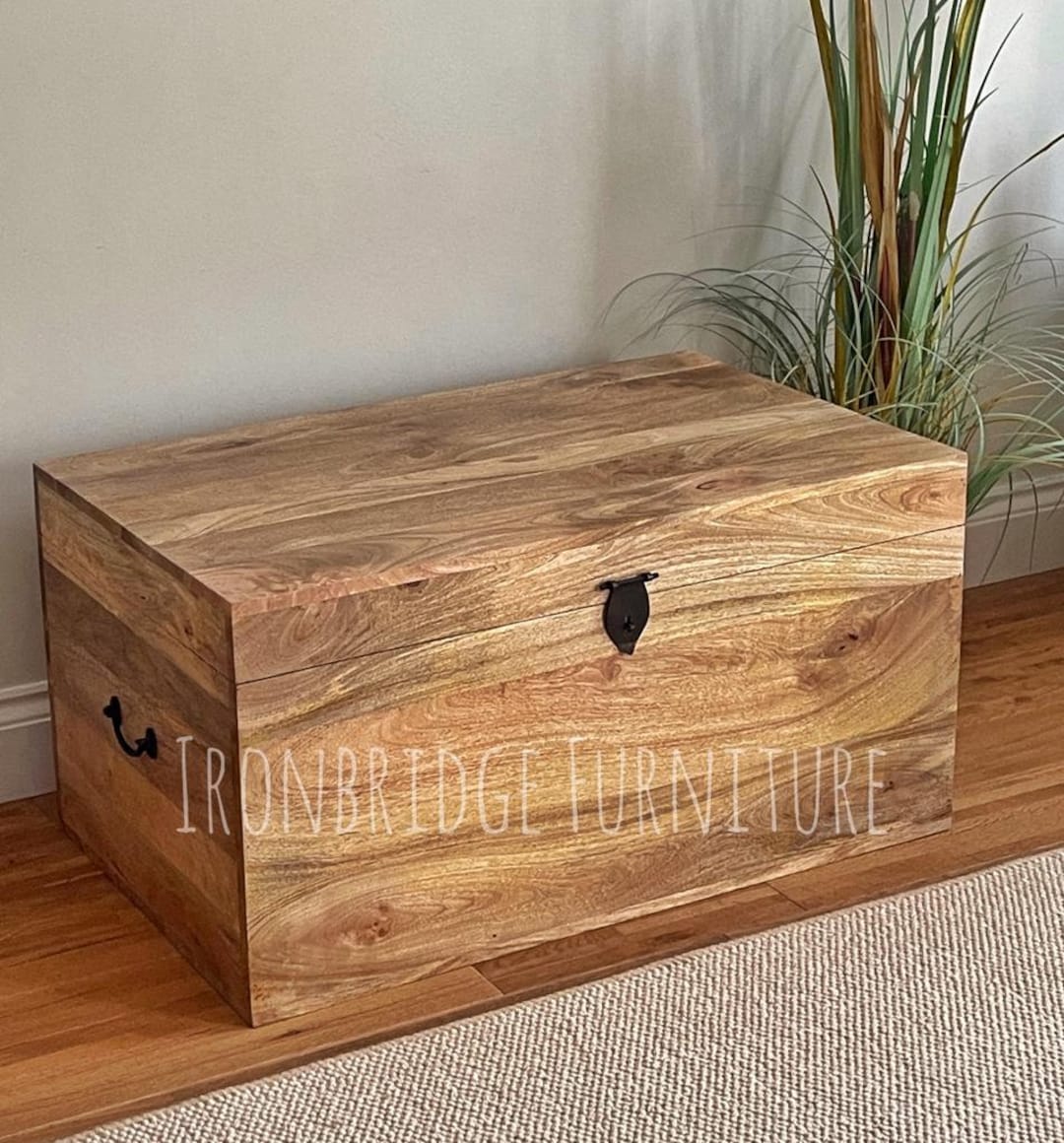 Solid Mango Wood Storage Trunk, Chest, Box, Dowry, Blanket - 95cm Wide ...