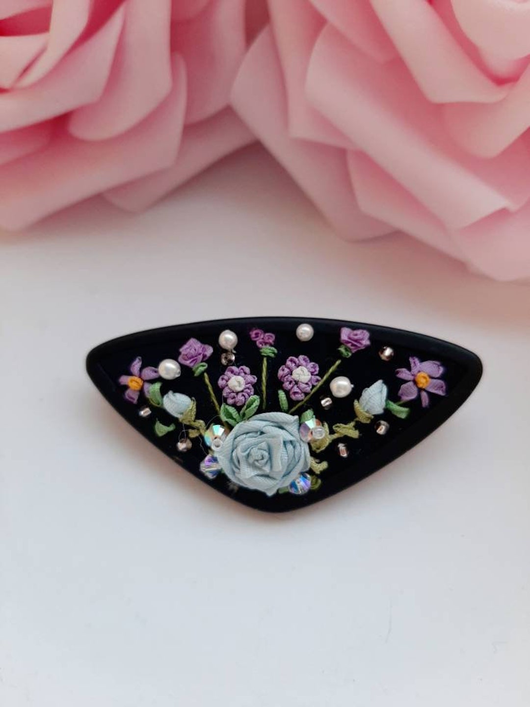 Broche de style vintage Broche avec broderie Bijoux faits à la main ...