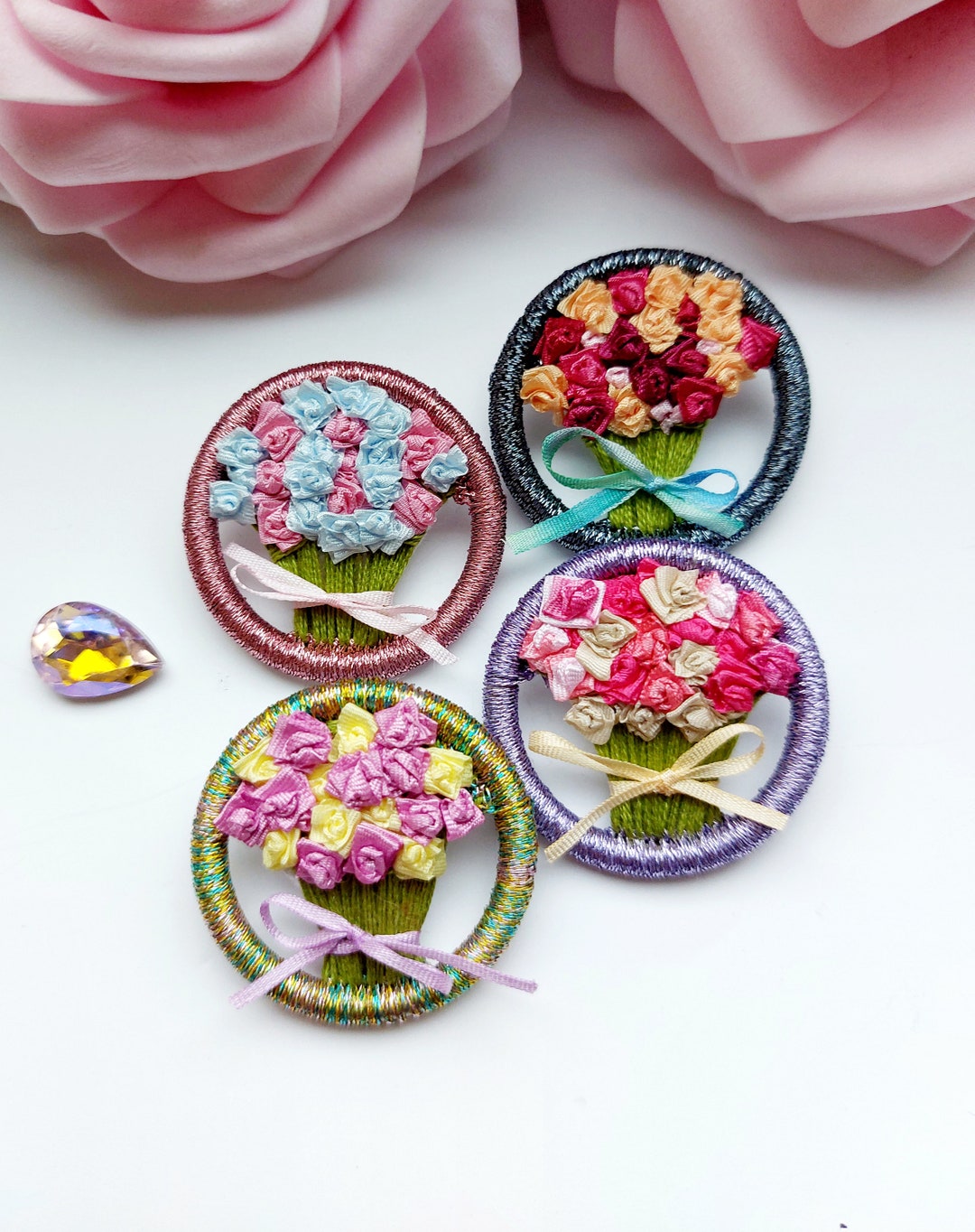Set of Dorset Buttons, a Bunch of Roses 3,5 Cm, Brooches, Flowers 4 ...
