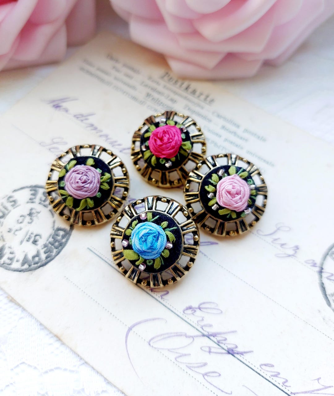 Vintage Style Buttons 4 Pc Buttons With Embroidery Set Custom ...