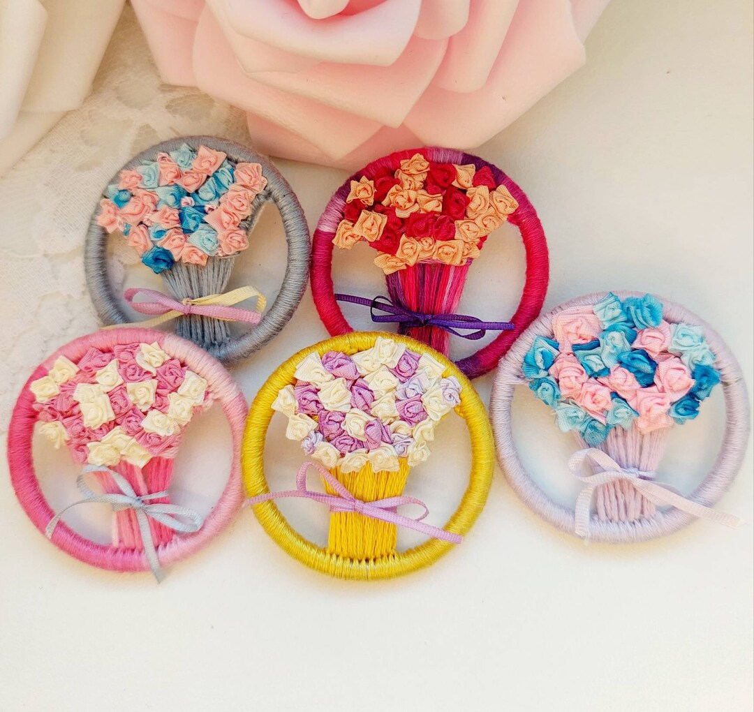 Set of Dorset Buttons, a Bunch of Roses, Unique Brooches, Flowers 5 Pc ...