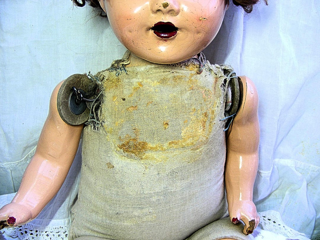 Antique COMPOSITION CREEPY Doll / Jointed Arms / Sleepy Eyes / Broken ...