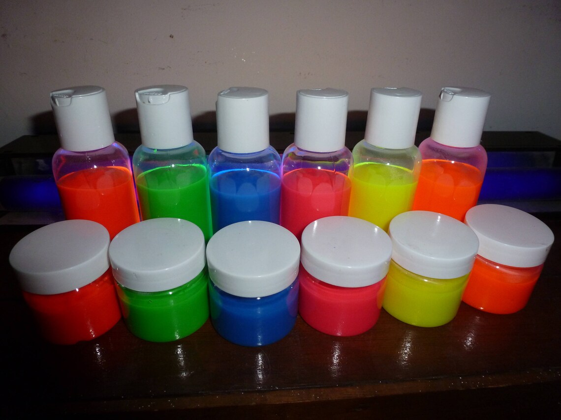 BLACKLIGHT PAINT Set of 6 Colors Body Paint Poster Paint - Etsy