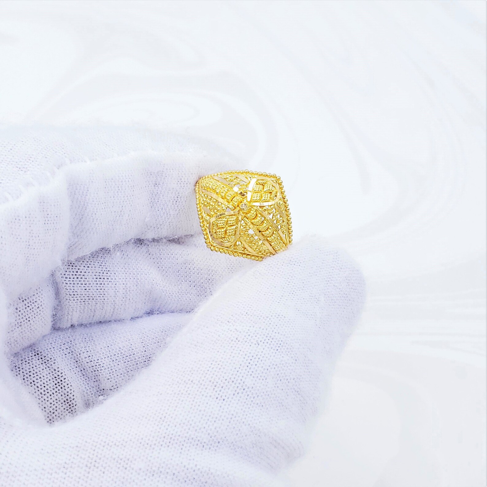 Genuine 22K Solid Gold RING US 7.25 Female Hallmarked 916 | Etsy