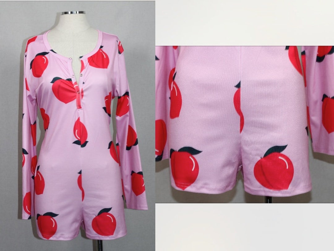 Peaches Pajamas (XL) - Etsy Canada