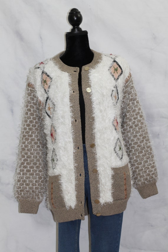 Daisy Knits (XL) - Gem