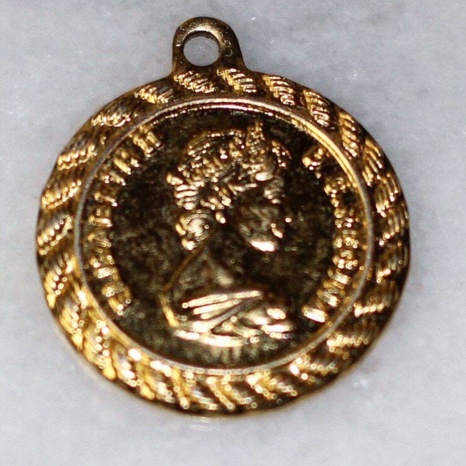 Queen Elizabeth Pendant | Etsy