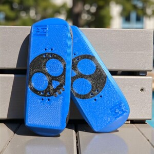 Magnetic Kickflip Fidget Toy: Skateboard Fidgets With Storage Crate - Etsy