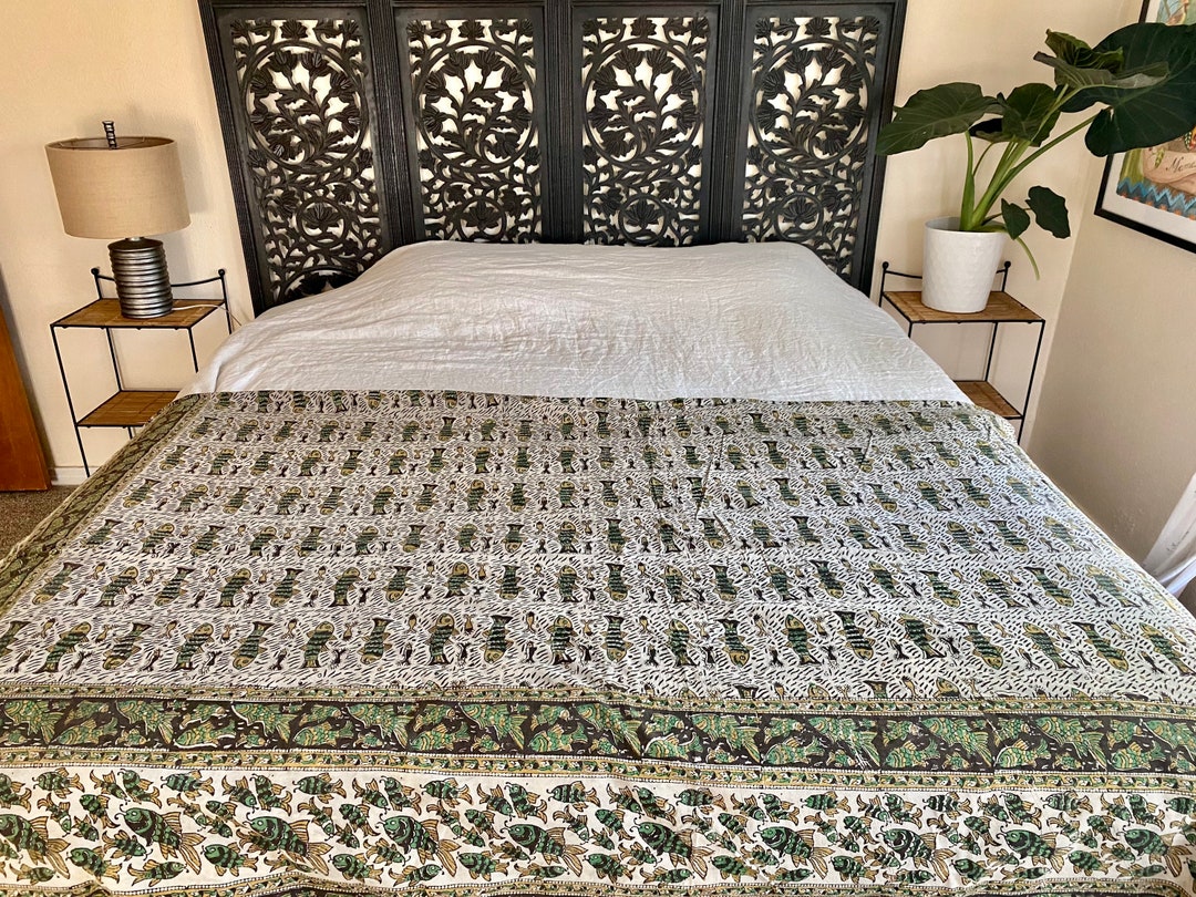 Vintage Batik Throw// Ethnic Batik Textile// Throw Blanket or Sofa ...