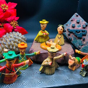 Folk Art Nativity Scene~vintage 12piece Ethnic Nativity Set - Etsy