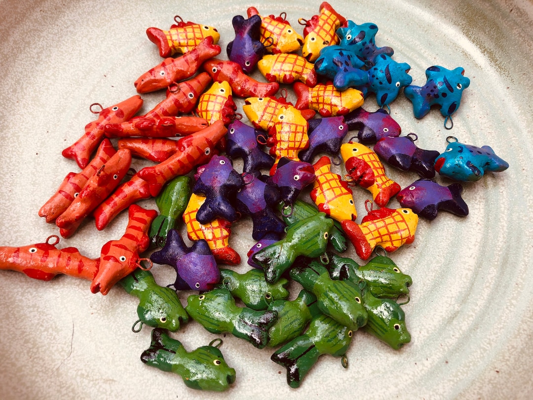25 Pcs~ Handmade Clay Fish Pendants~diy Jewelry/art Supplies~assortment ...