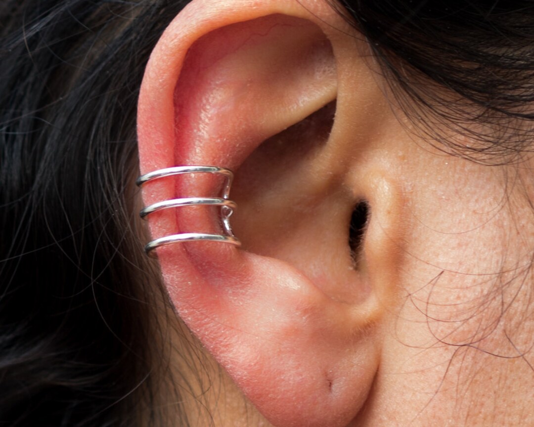 Ear Cuff // Fake Cartilage Piercing // Fake Helix Ring // Silver Ear ...