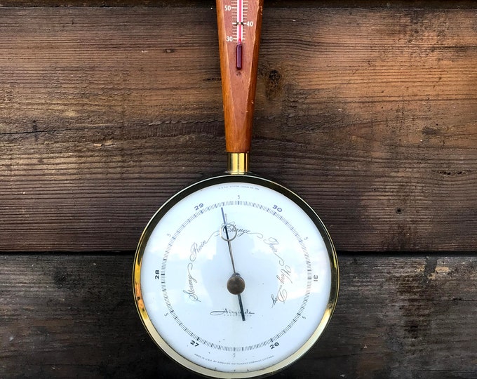 Vintage Airguide Barometer, 1956 Wall Hanging Banjo Barometer, Chicago ...
