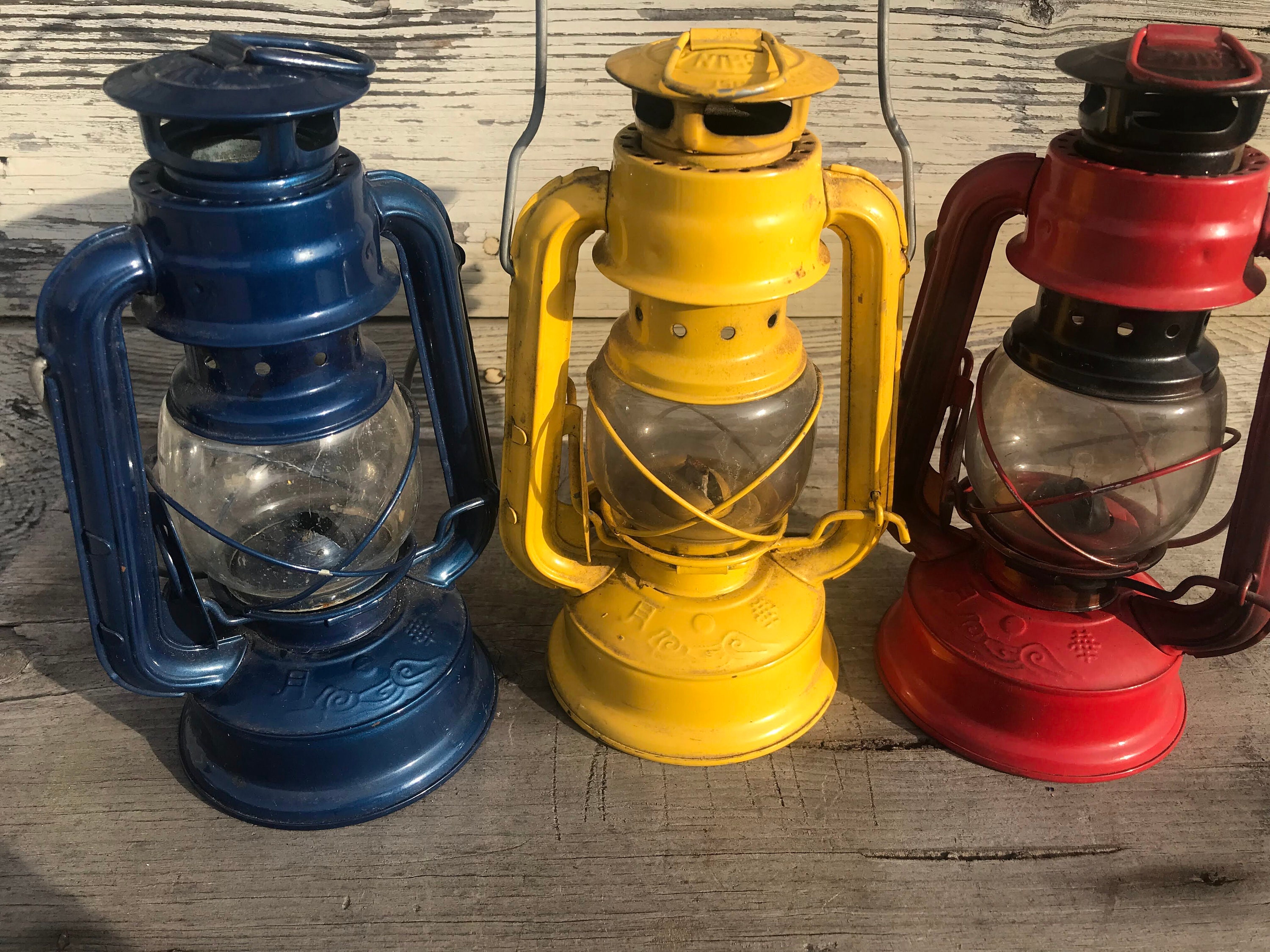 Vintage GUANG ZHOU CHINA Lanterns "moon Light" Paraffin Oil Lamp HM103 ...