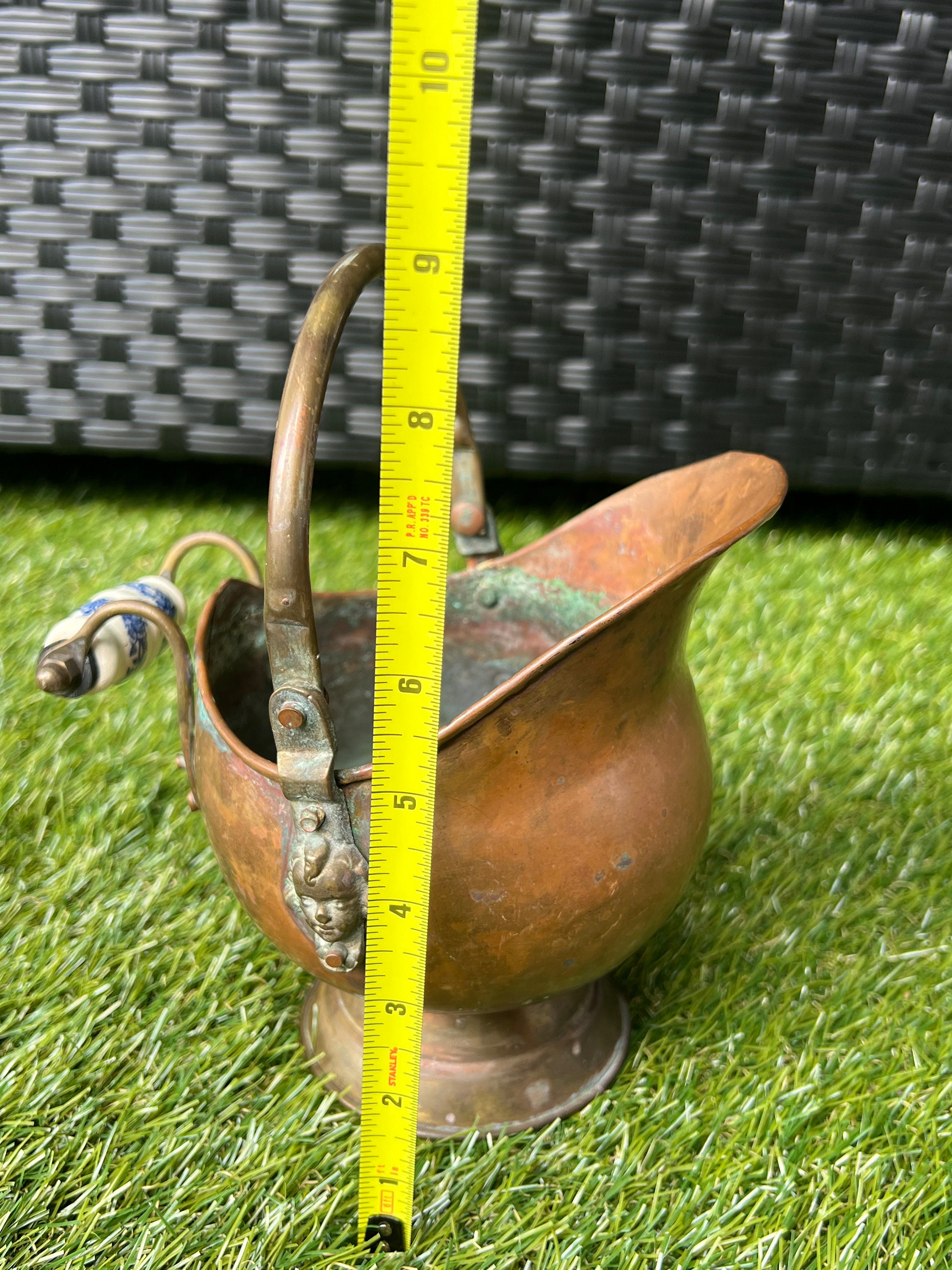 Vintage Copper Water Pale With Delft Handle and Head Detail, Antique ...