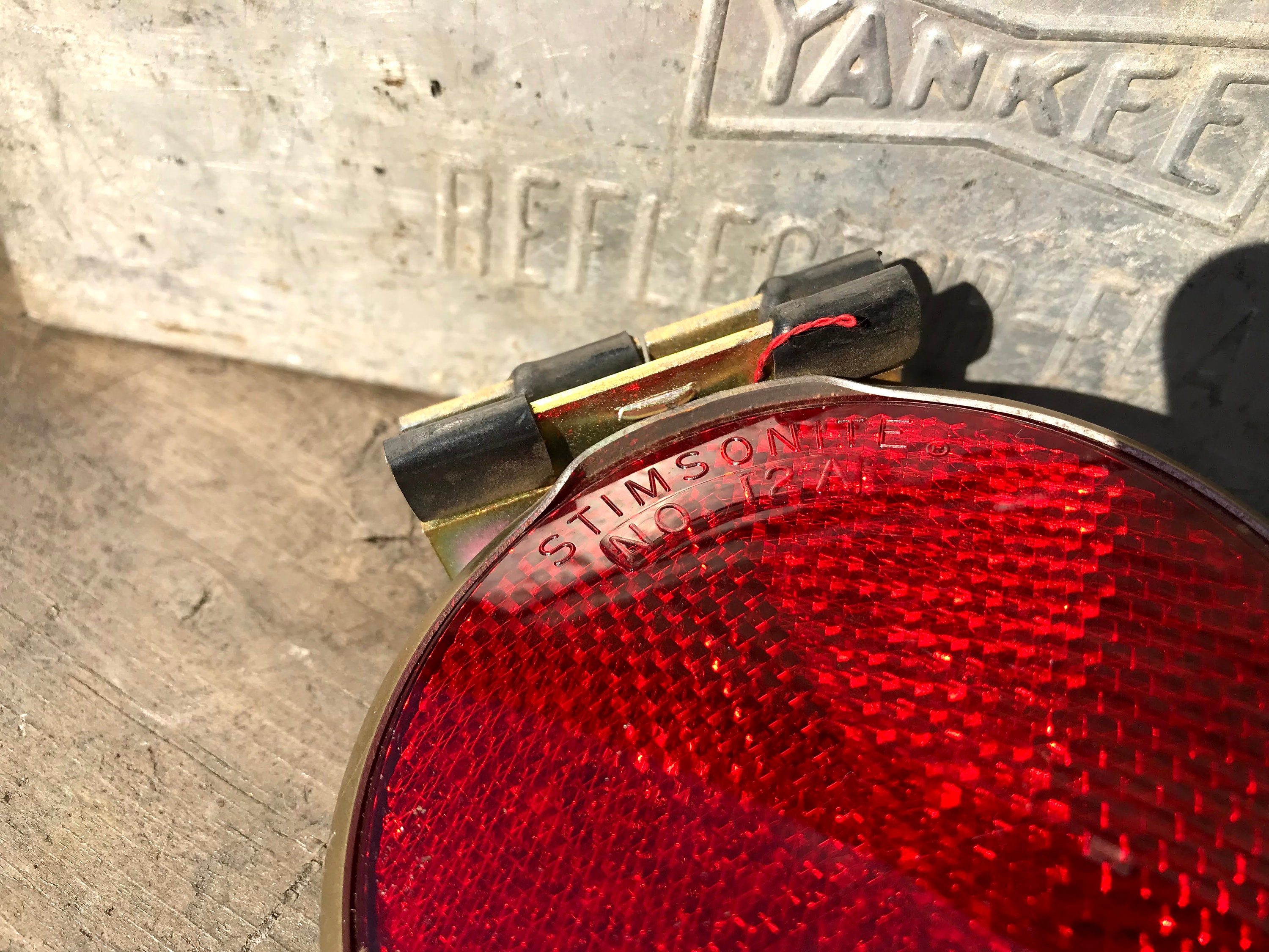 Vintage Yankee Reflector Flare Set, Red Tripod Flares, Norwalk ...