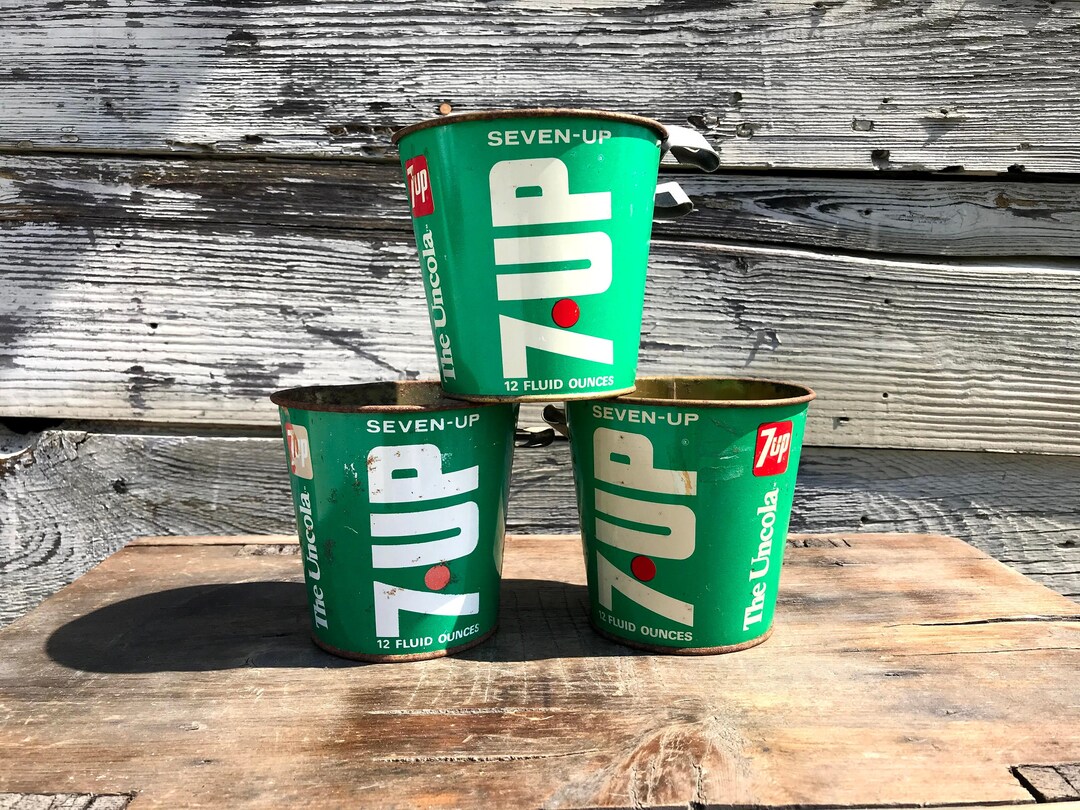 Vintage Advertising 7up Ashtray, Collectible Tobacciana, Lawn Chair ...