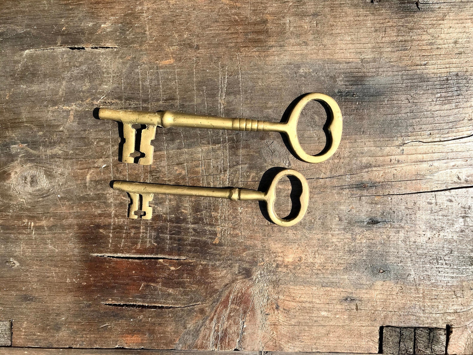 Antique Skeleton Keys, Set of 2, Gold Keys, Lock and Key, Vintage ...