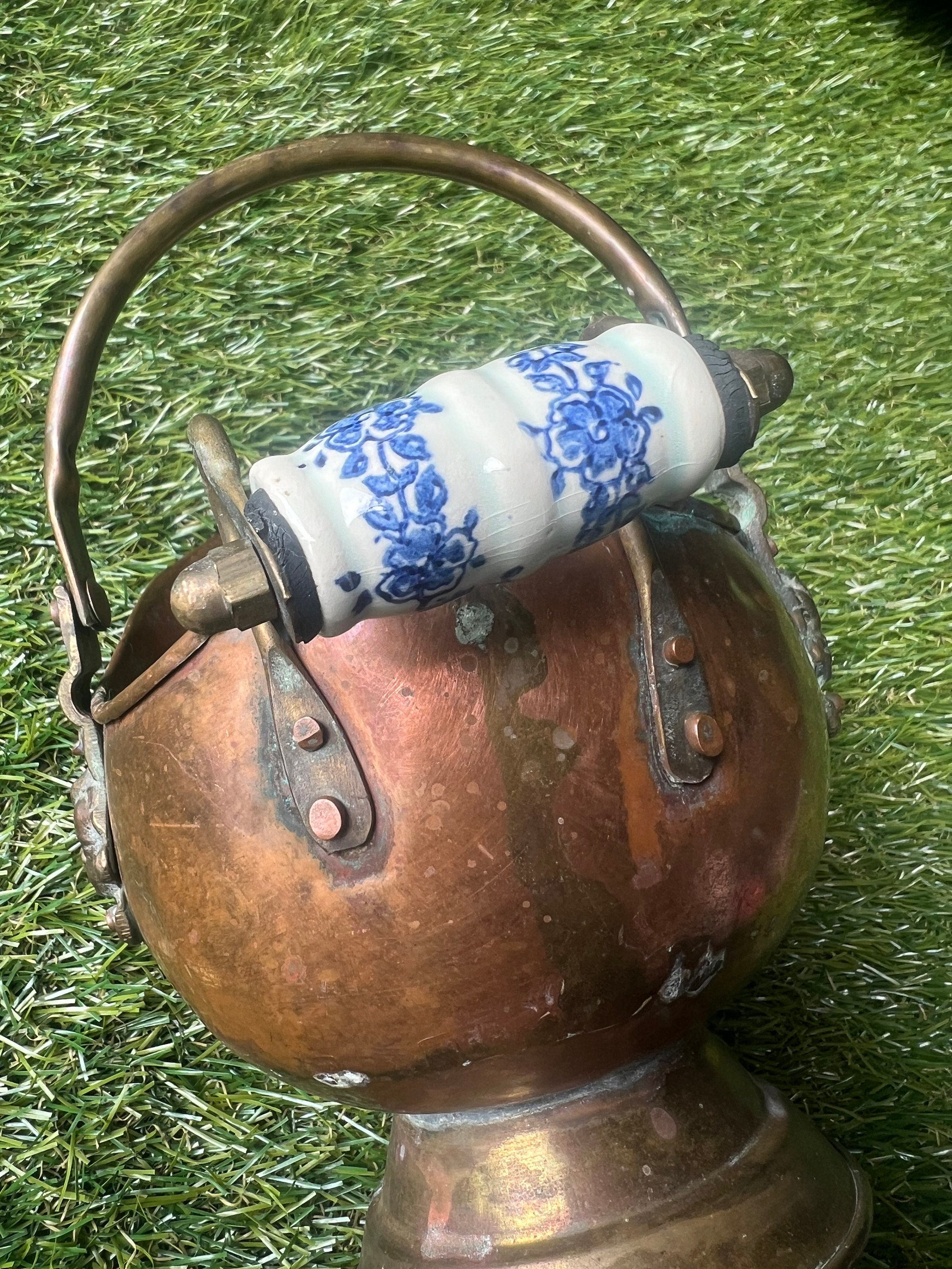 Vintage Copper Water Pale With Delft Handle and Head Detail, Antique ...