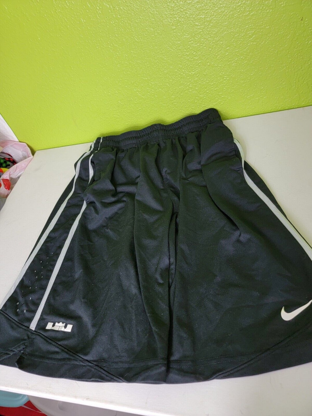 Lebron James Basketball Shorts Nike Dri Fit Black Mens Large Athletic ...