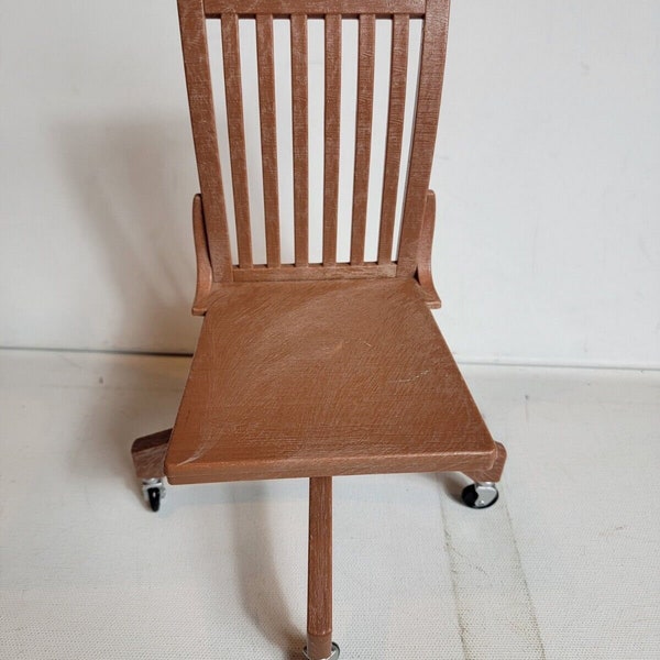 Teachers Chair - Etsy