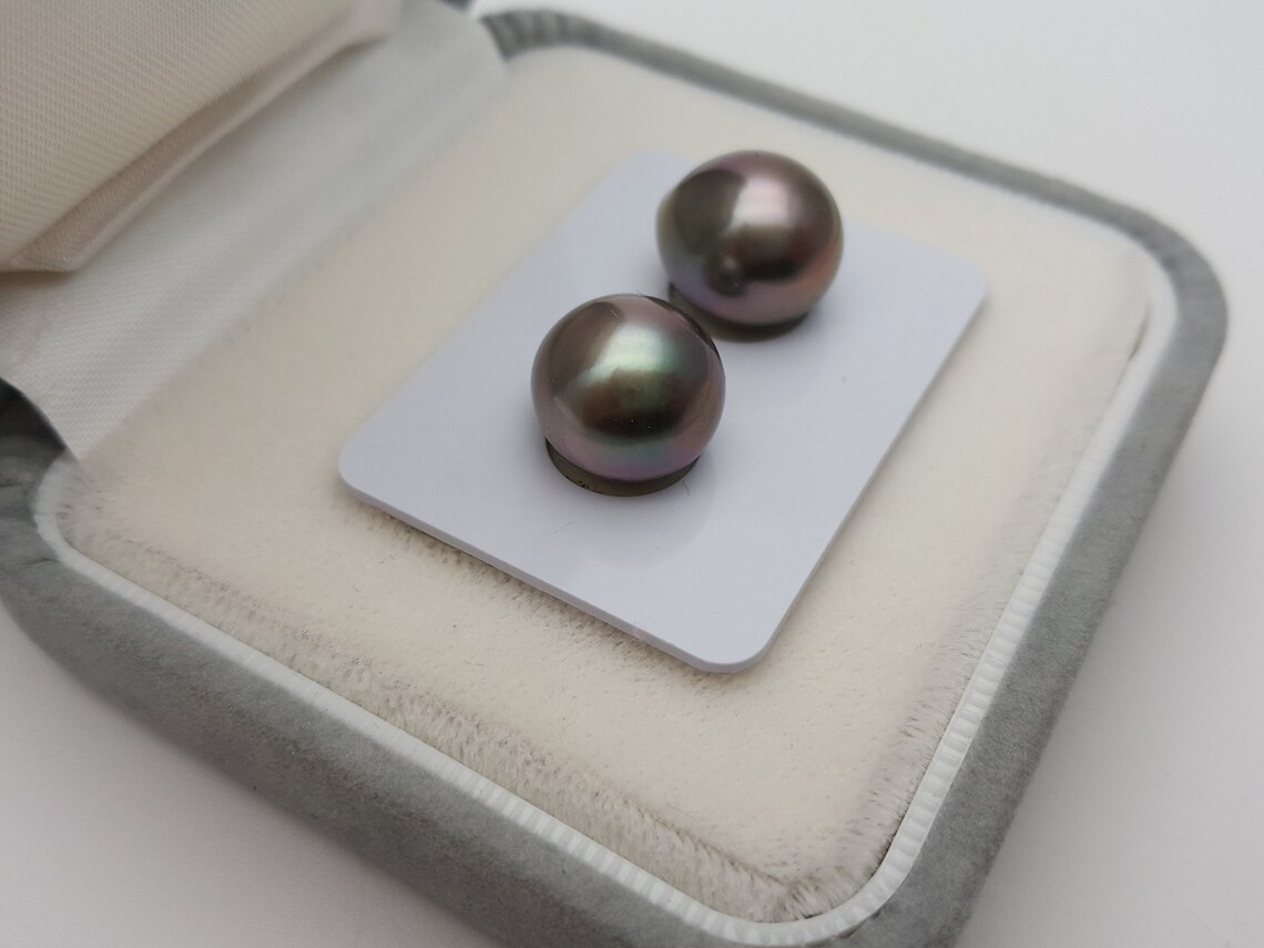 Tahitian Pearls- A Pair of Drop Shape Black Tahiti Cultured Pearls - Etsy