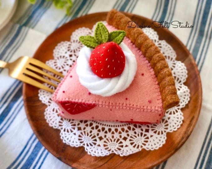 Felt Strawberry Cream Pie Slice Felt Food Pretend Play - Etsy