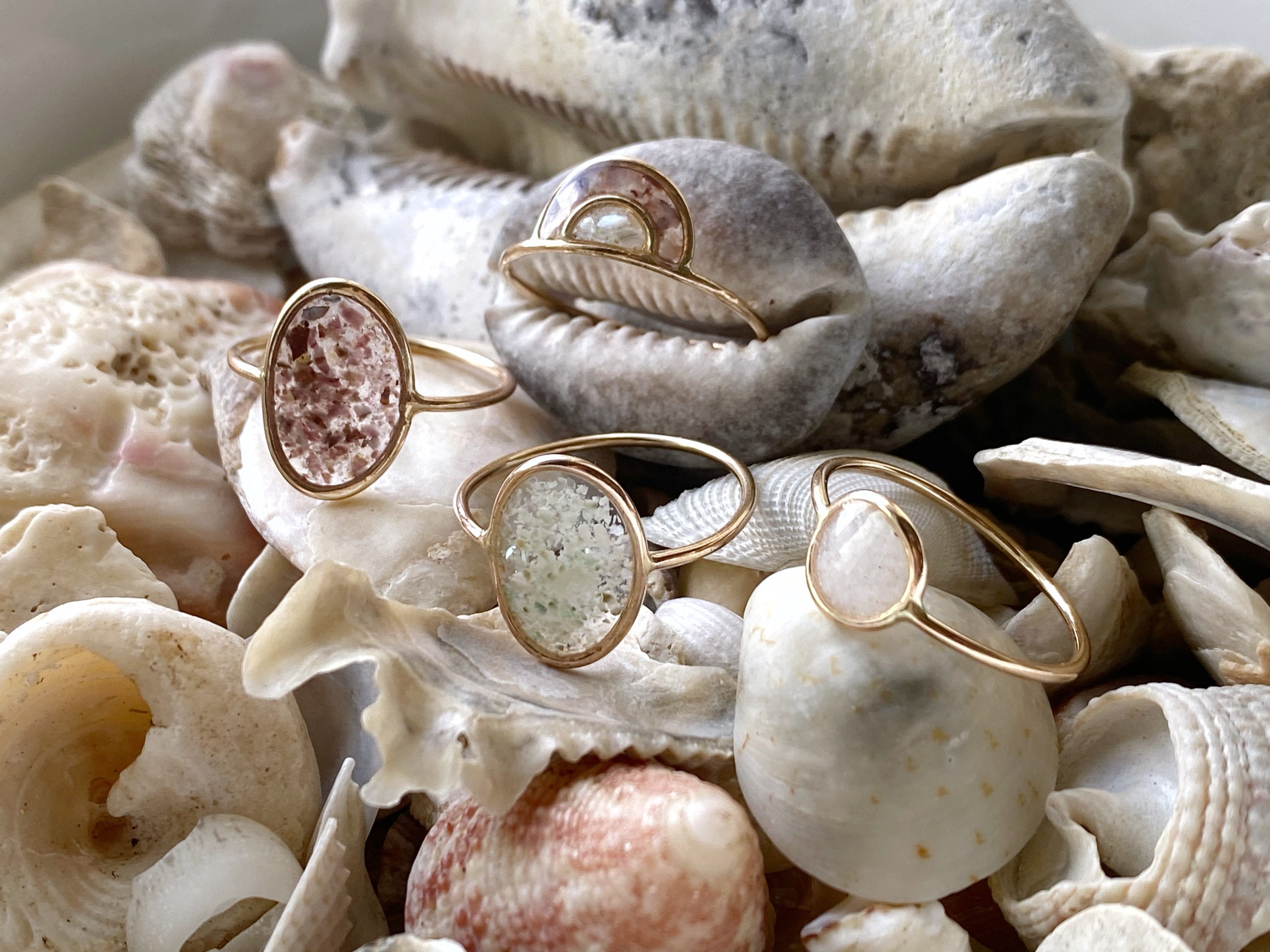 Hawaiian Shell Resin Ring, 14K Gold Filled Oval, Beach Shell Ring ...