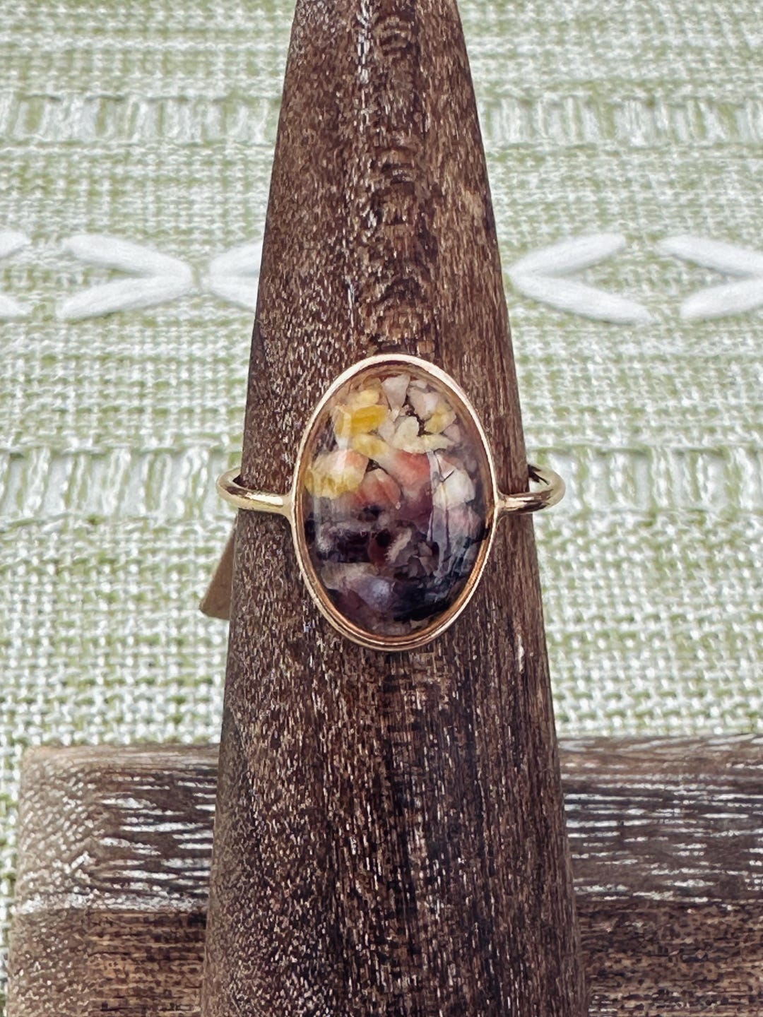 Hawaiian Sunset Shell Resin Ring, 14K Gold Fill, Beach Shell Ring, Rare ...