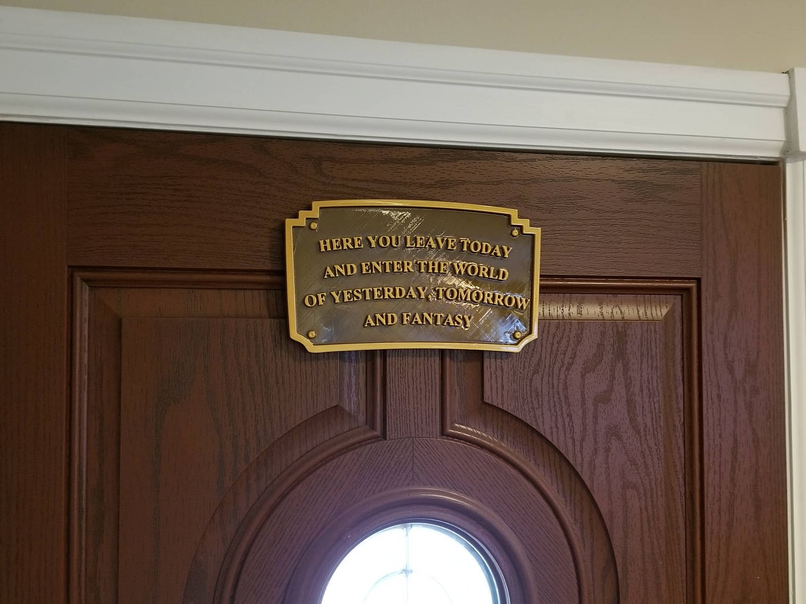 XL 10 Main Street Entranceway Welcome Plaque DL Inspired - Etsy