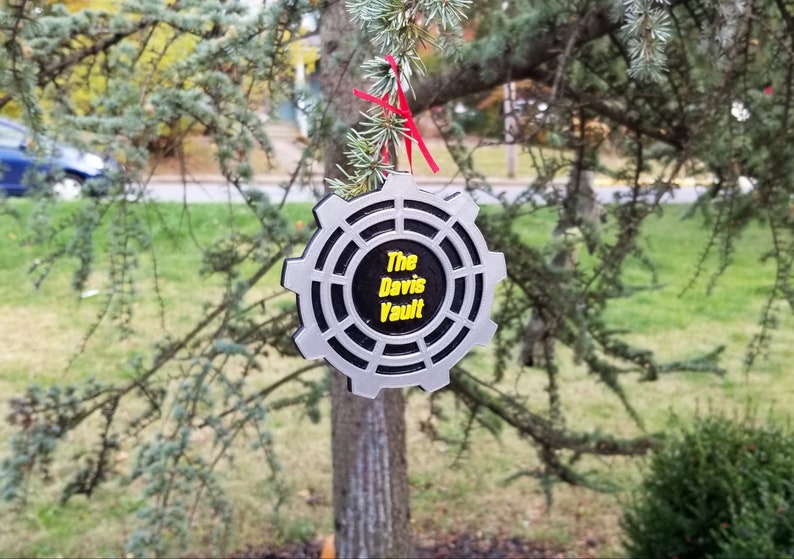 Personalized Fallout Vault Door Themed Christmas Ornament - Etsy