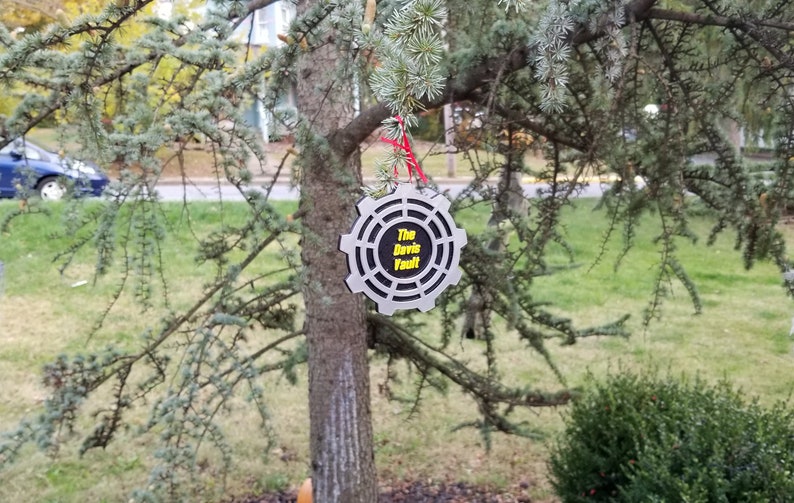 Personalized Fallout Vault Door Themed Christmas Ornament - Etsy