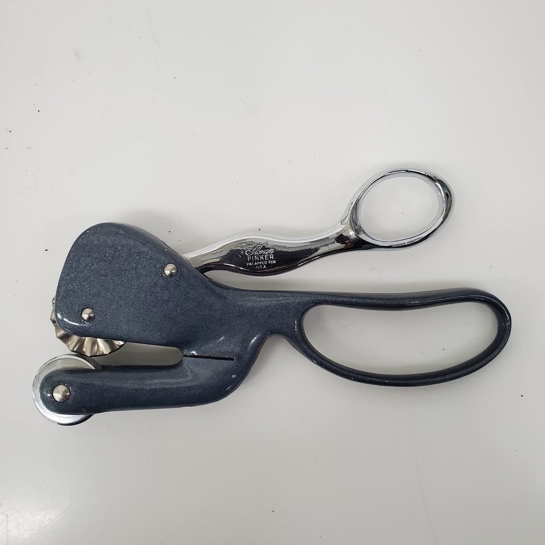Vintage Sewing Accesories - Circa 1950's Florian Pinker Shears - in ...