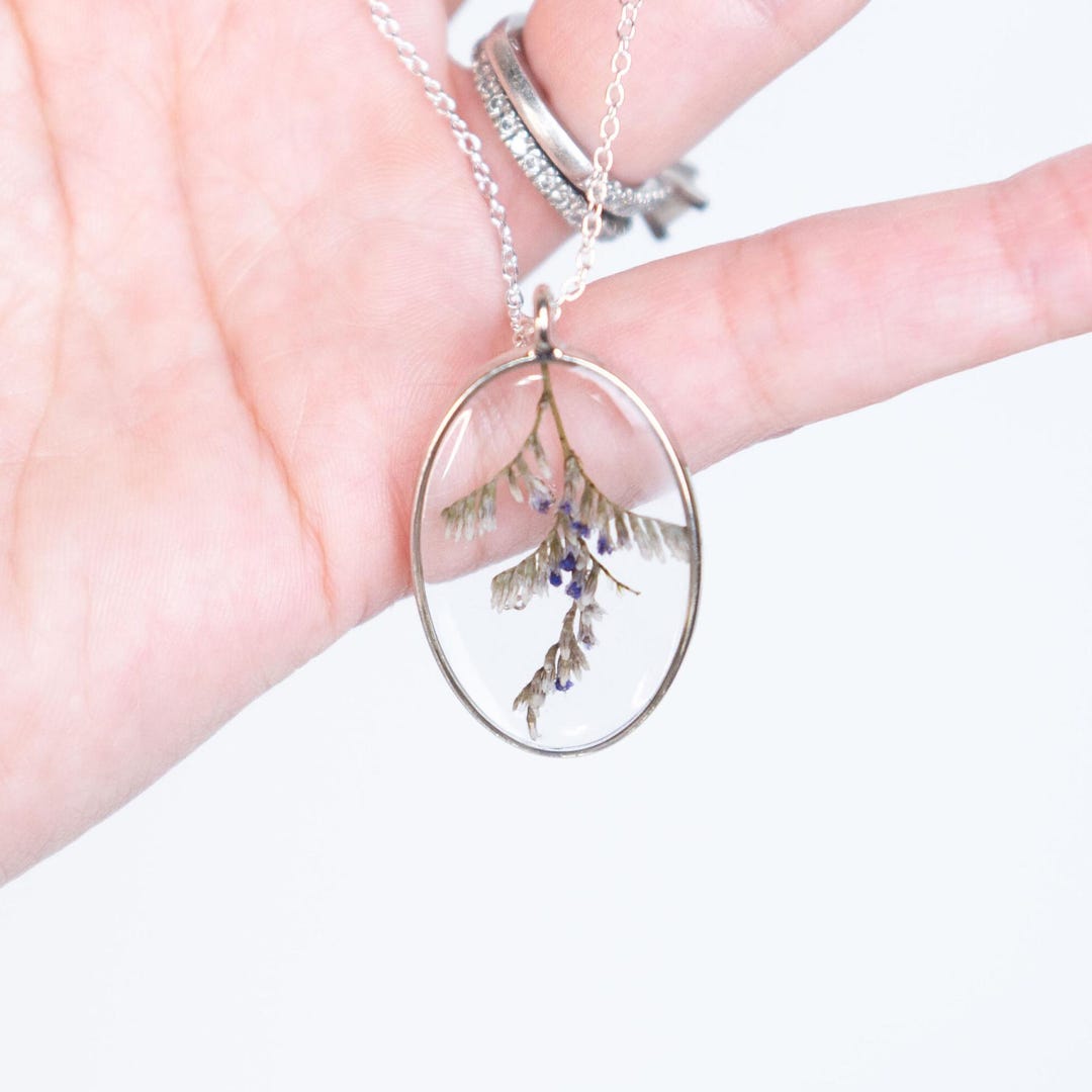 Statice Flower Necklace: Resin Art, Real Dried Flower Pendant ...