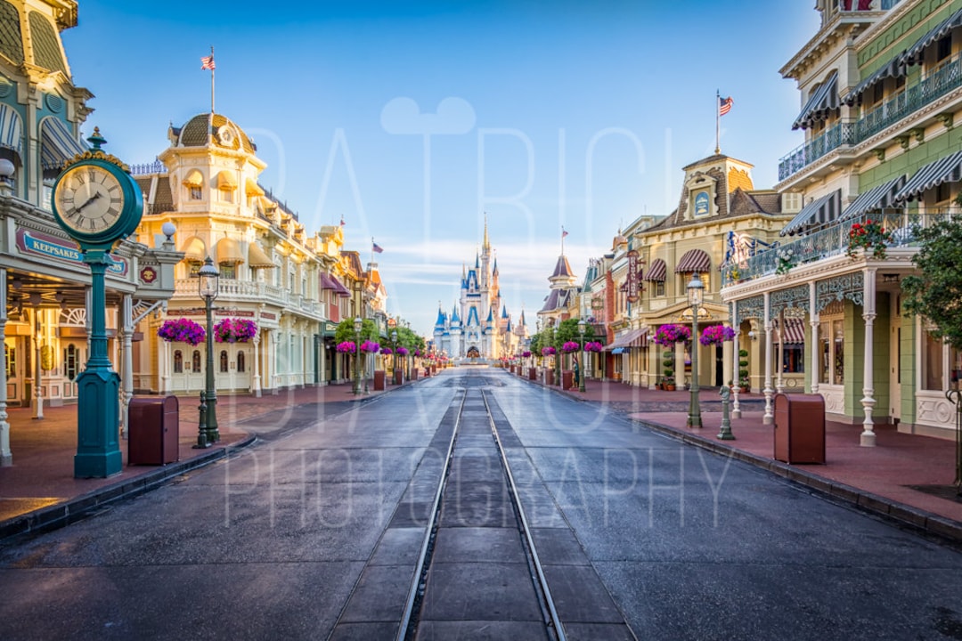 Empty - Main Street USA Photo Prints and Canvas Wraps, Magic Kingdom ...