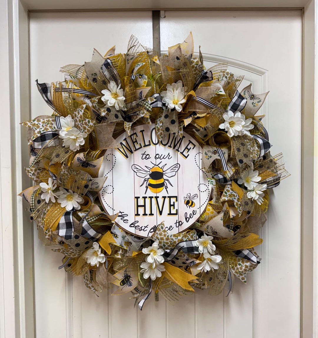 Welcome to Our HIVE the BEST Place to Bee 24" Wreath - Etsy