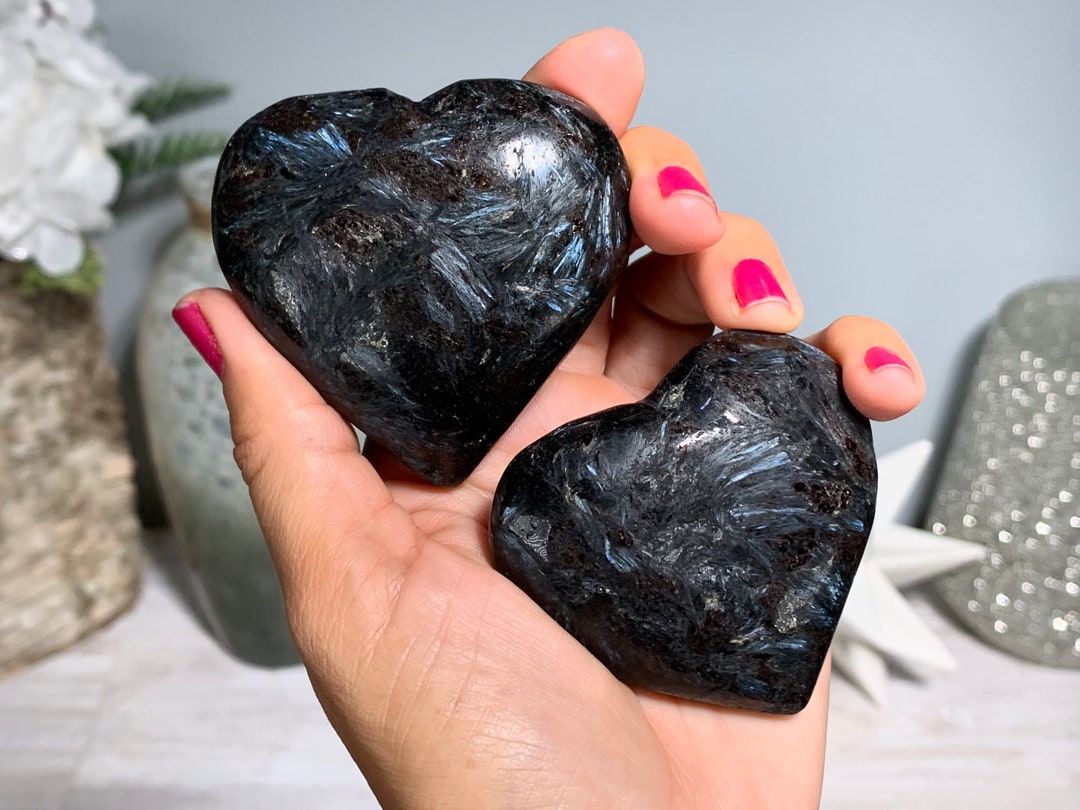 Large Arfvedsonite And/or Astrophyllite in Eudialyte With Pyrite Heart ...
