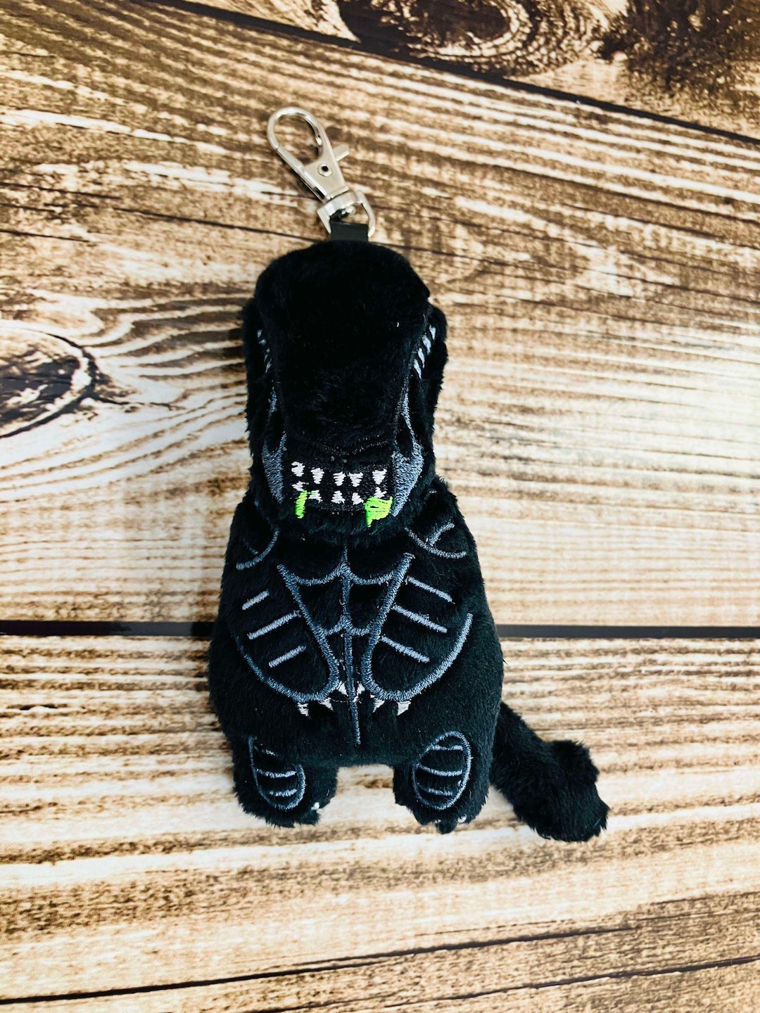 Alien Xenomorph Plush Keychain, Domestic Shipping Included - Etsy