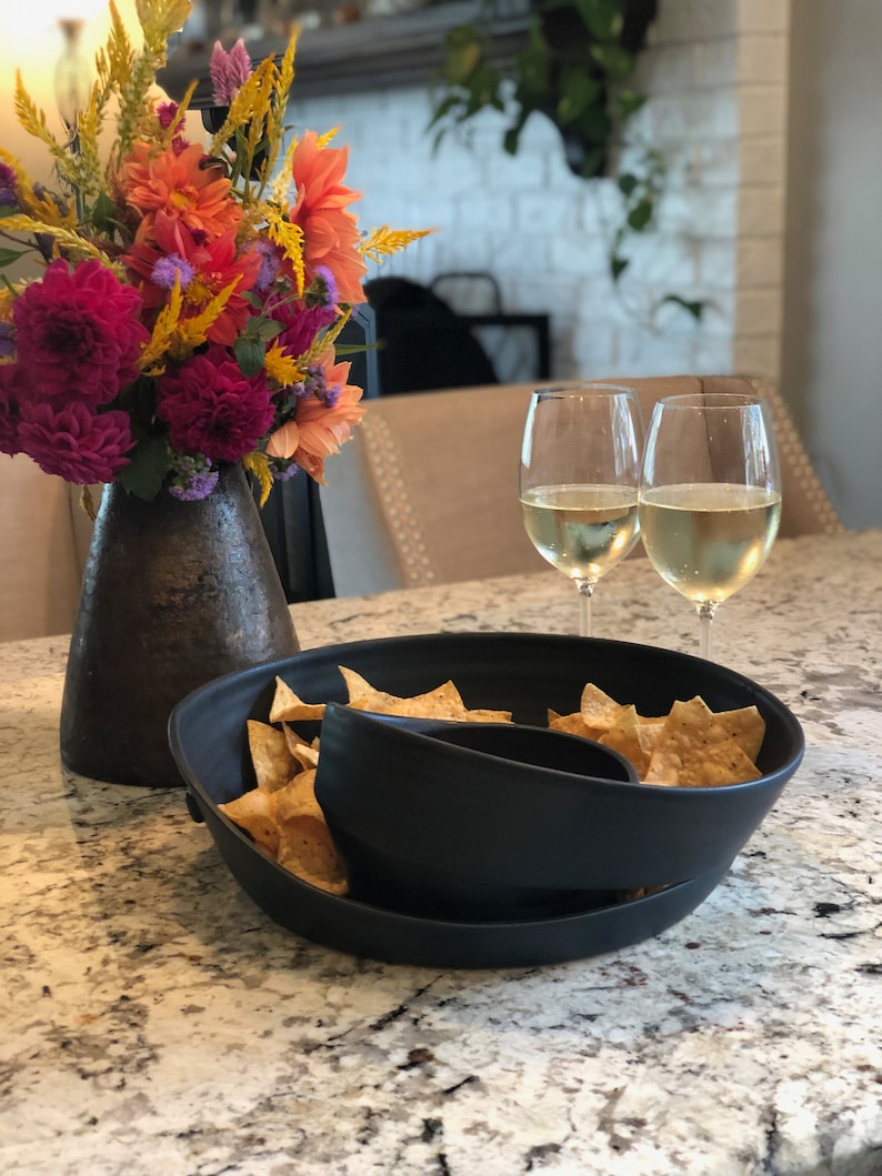 Matte Black Chip and Dip Platter - Etsy
